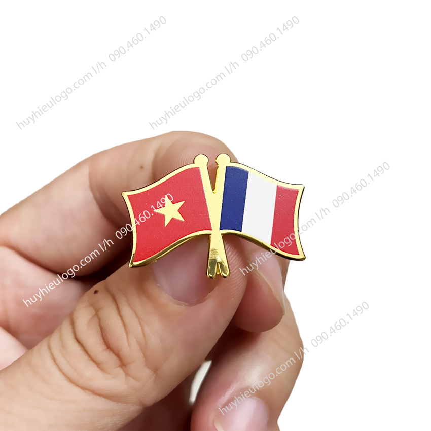 Huy hiệu logo cờ Việt Nam Pháp, logo cài áo Viet Nam - France